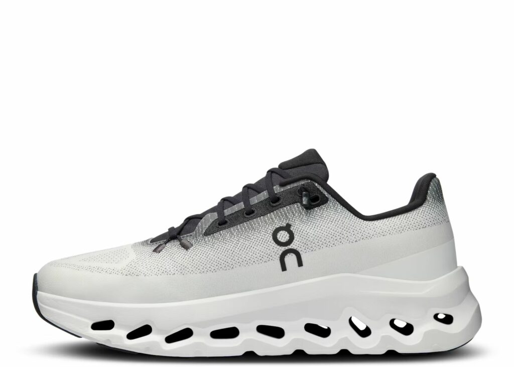 On Running Cloudtilt Black Ivory - 3ME10101430 | Sneaker Baker